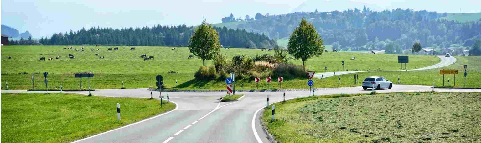 Ongeluk door obstakel op de weg - HIJINK Advocaten